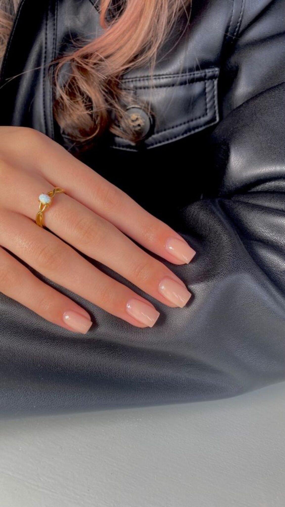 Guia completo para unhas naturais: Cuidados, estilos e dicas
