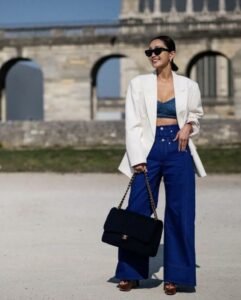 Conheça as Cores que combinam com azul - confira looks