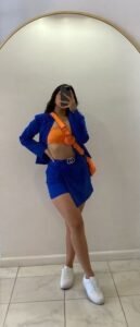 Conheça as Cores que combinam com azul - confira looks